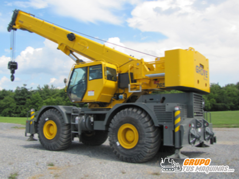 Arriendo de Grove RT765E-2 (con operador) - Grúas Móviles