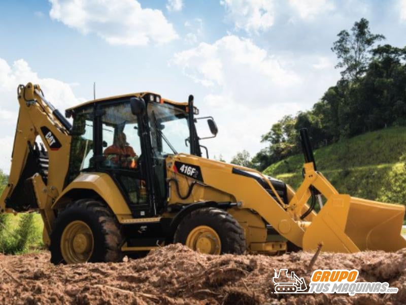 Arriendo de Caterpillar 416 F2 - Retroexcavadoras