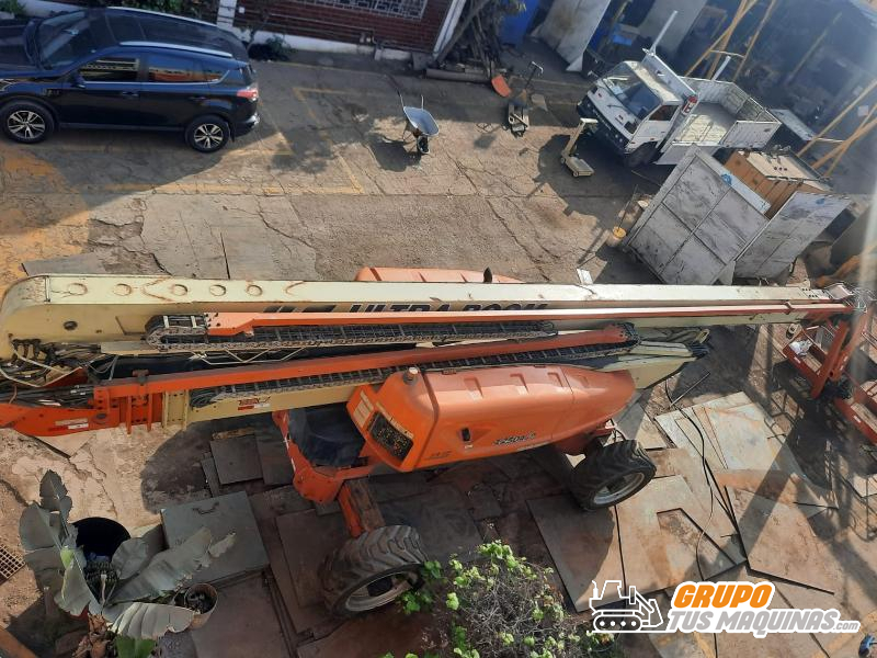 Arriendo de Jlg 1250AJP 40m - Manlift